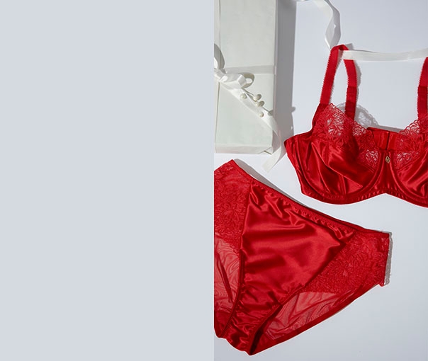 Holiday Party Essentials - Lingerie for Party Dresses | Wacoal Canada